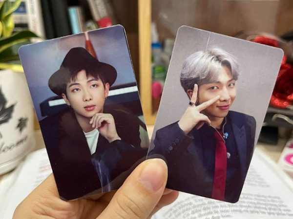 Card bo góc là gì? Vì sao card bo góc lại được fan Kpop săn đón?